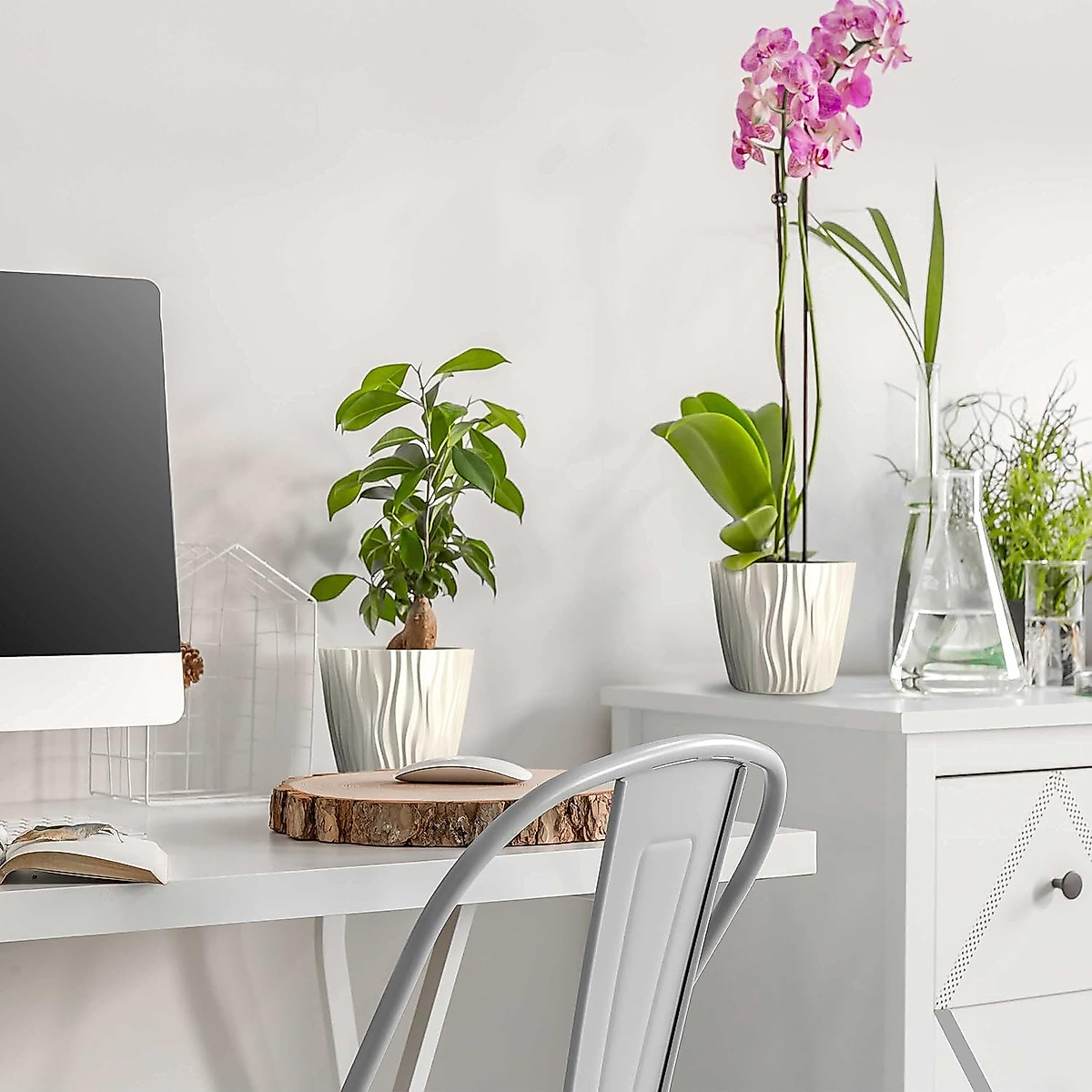 Mueller European-Made 5/1 Plant Pots 6/7.5/9.2" - Flower Pots Set with Inner Drainage for Indoor and Outdoor Use - Modern Decorative Planters for Plants, Flowers, and Herbs - Beige