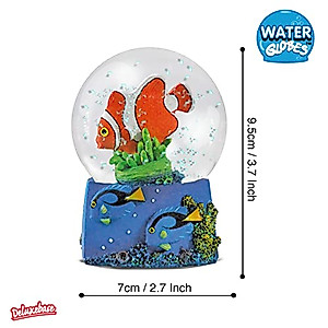 Water Globe - Reef Fish from Deluxebase. Snow Globe with Resin Figurine and Moulded Base. Great Home Globe Decor, Ornaments and Gifts. (Design Randomly Selected from Either Clown Fish or Blue Tang)