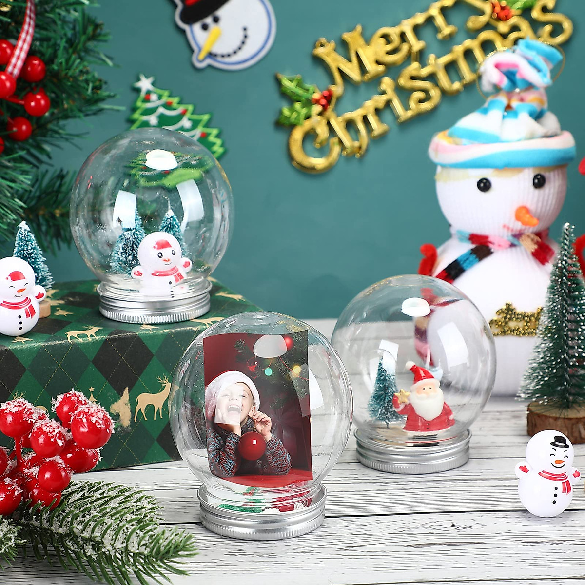 Jerify 24 Sets 3.6 Inch Christmas Clear Plastic Snow Globes Kit Snow Globe Water Globe with Christmas Tree Faux Snow Flakes Snowman Screw Off Cap for DIY Snow Globes Home Decoration Crafts