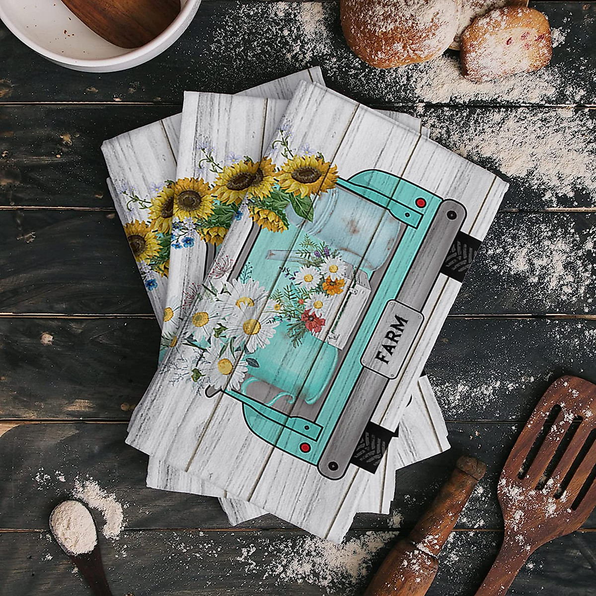 Zadaling Blue Truck Sunflower Daisy Vintage Wood Grain Kitchen Towels, 18x28 Inches Soft Dish Cloth,Cotton Tea Towels/Bar Towels/Hand Towels for Bathroom(2 Pack)