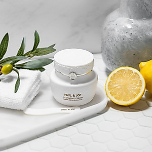 Paul & Joe Cleansing Cream – Ideal for Drier Skin Types – Thoroughly Removes all Makeup and Impurities