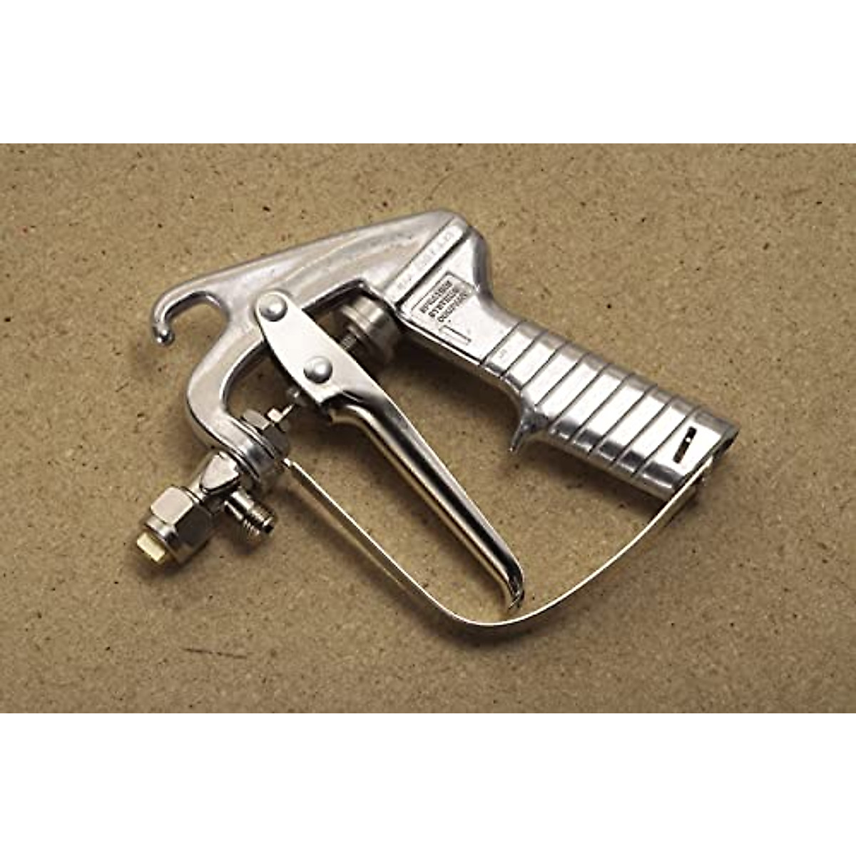 3M TALC CYL HDWE Cylinder Adhesive Applicator Standard Output (Includes Cylinder Adhesive 9501 Spray Tip), 1 Applicator/case