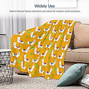Fleece Throw Blanket for Couch, Patterned Warm Comfy Flannel Throw Blanket Fuzzy Ultra-Soft Cozy Microfiber Plush Blanket 330GSM for Sofa Bed Office All Season Use (40" x 50", Llama)