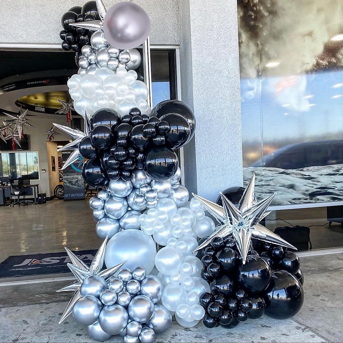 Orgnafey Pearl white and black Balloon Garland Arch Kit Metallic Silver starburst Balloons For Birthday anniversary wedding graduation Business event party Decorations