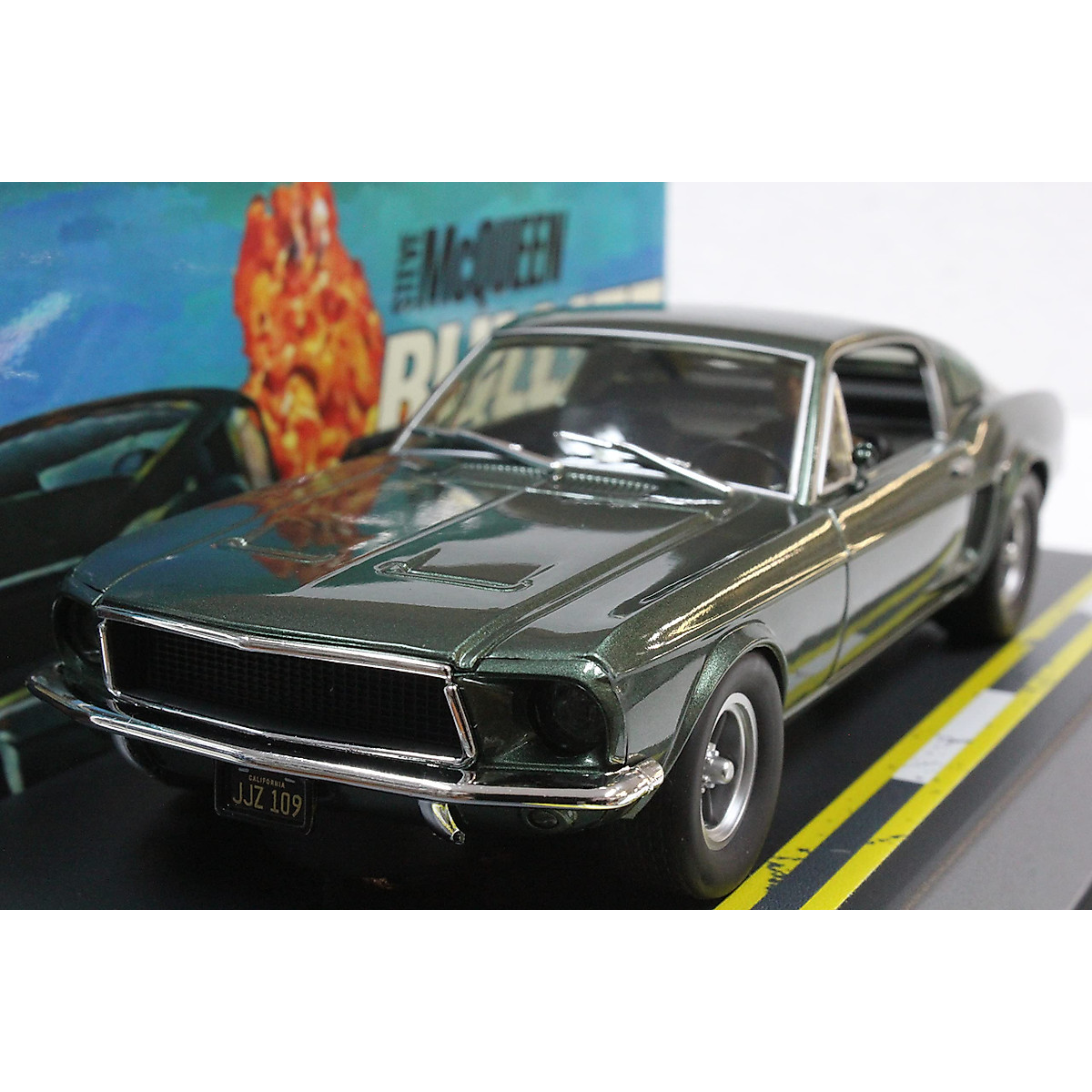 Pioneer P125 1968 Ford Mustang 390 GT Steve McQueen Bullitt 1:32 Slot Car