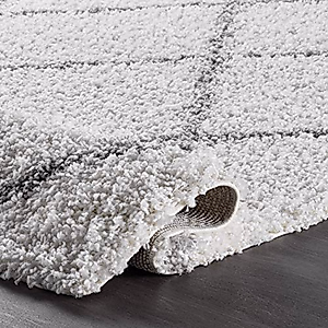 nuLOOM Tess Moroccan Shag Area Rug, 4' Square, White