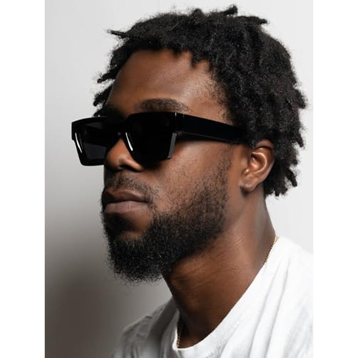 AIEYEZO Square Sunglasses for Women Men Square Thick Frame Sun Glasses Simple Designer Style Shades (Black/Grey)