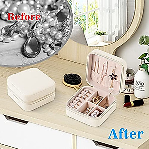 AGECASH A Bridesmaid Gifts Jewelry Box,4 Pack Portable Bridesmaid Proposal small Jewelry Case, PU Leather Mini Travel Jewellery Organizer Storage Earrings Rings Necklaces for Women Girls
