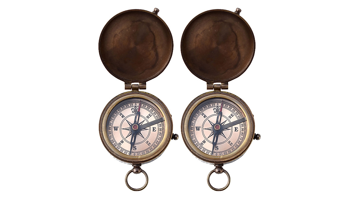 FYNJREX Your Tommy and Your Tubbo Compass 2 Brass Engraved Compasses ...