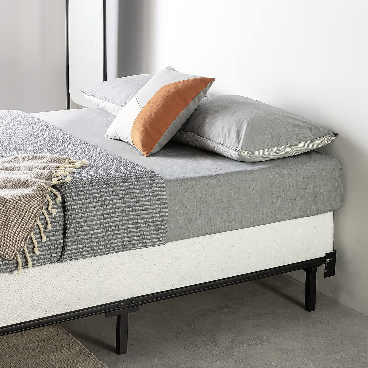 Best Price Mattress 7.5 Inch Metal Box Spring-Mattress Support with Wood Slats, Twin