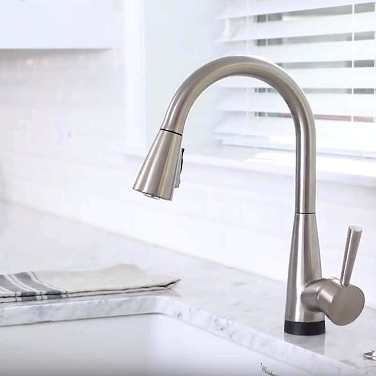 Replacement Hose kit for Moen Kitchen Faucets (Pulldown 150259)