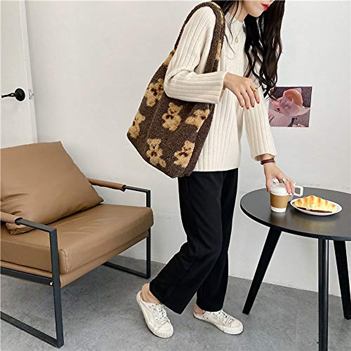 Women Lamb Like Fabric Shoulder Tote Bag Canvas Fluffy Fur Bear Handbags Soft Cute Bag