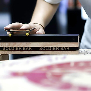 SOLDIER BAR 9.0 Fingerboards Deck (Who is This 100x34mm)