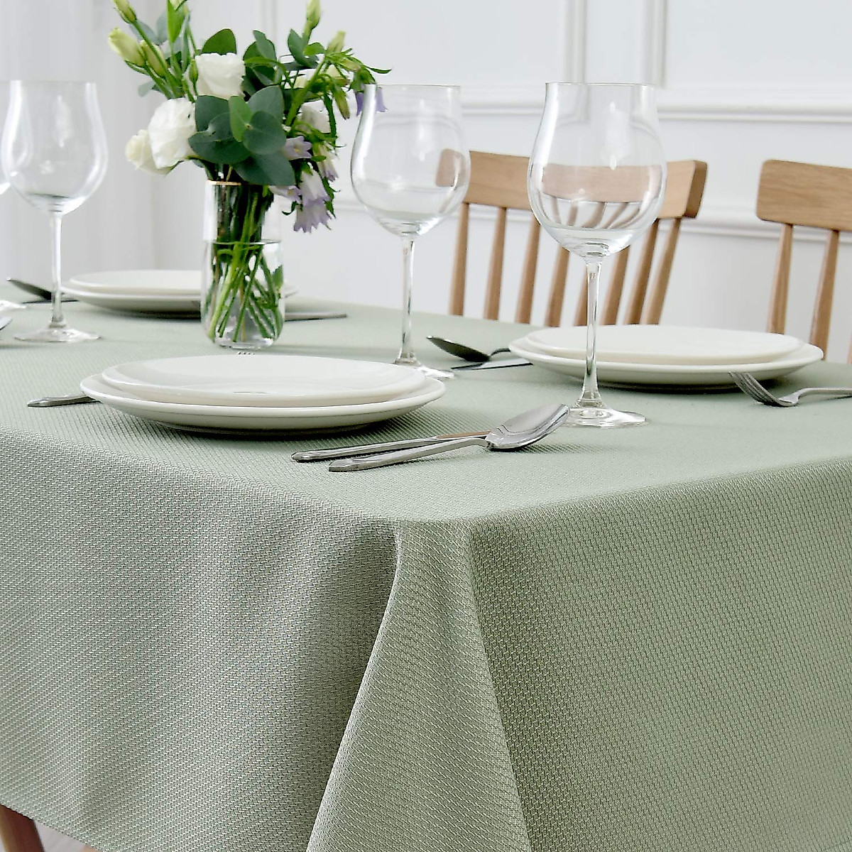 maxmill Textured Tablecloth Stain Resistant Waterproof and Wrinkle Resistant Washable Soft Table Cloth, Fabric Table Cover for Dining Room and Outdoor Use, Rectangle 60 x 120 Inch, Sage Green