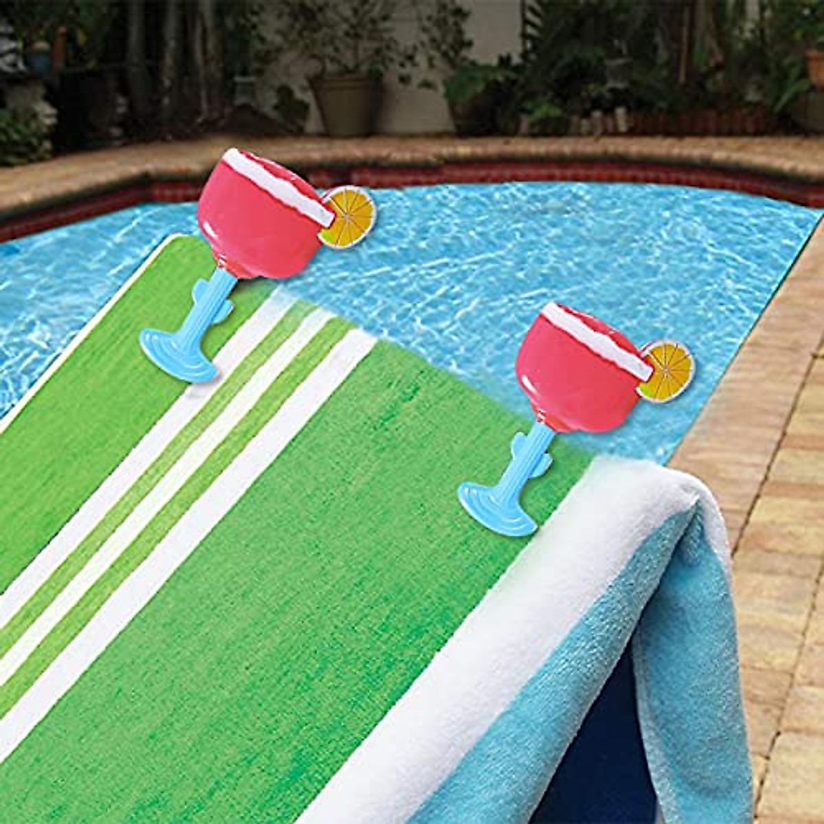 bluesa 2/8 PCS Lemon Cup Beach Towel Clip Large Towel Holder Clothes Pegs Beach Towel Clip Towel Pin Strong Windproof for Clothes Quilt Blanket Home Patio Holiday Pool Chair (13.8x8.7x7cm)