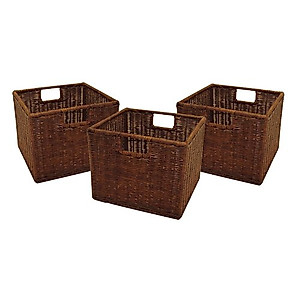 Winsome Leo, 11W x 10D x 9H in, Walnut