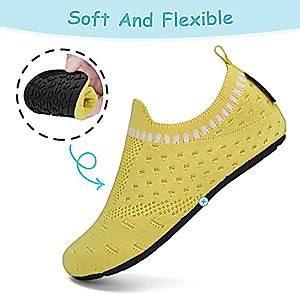 SAGUARO Kids Toddler Lightweight Slippers Shoes Socks Boys Indoor House Shoes Girls Non Slip Knit Slippers Yellow 11-12 Little Kid
