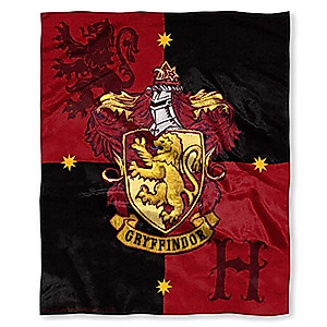 Harry Potter Slytherin House Crest Silk Touch Throw 50" x 60"- Slytherin