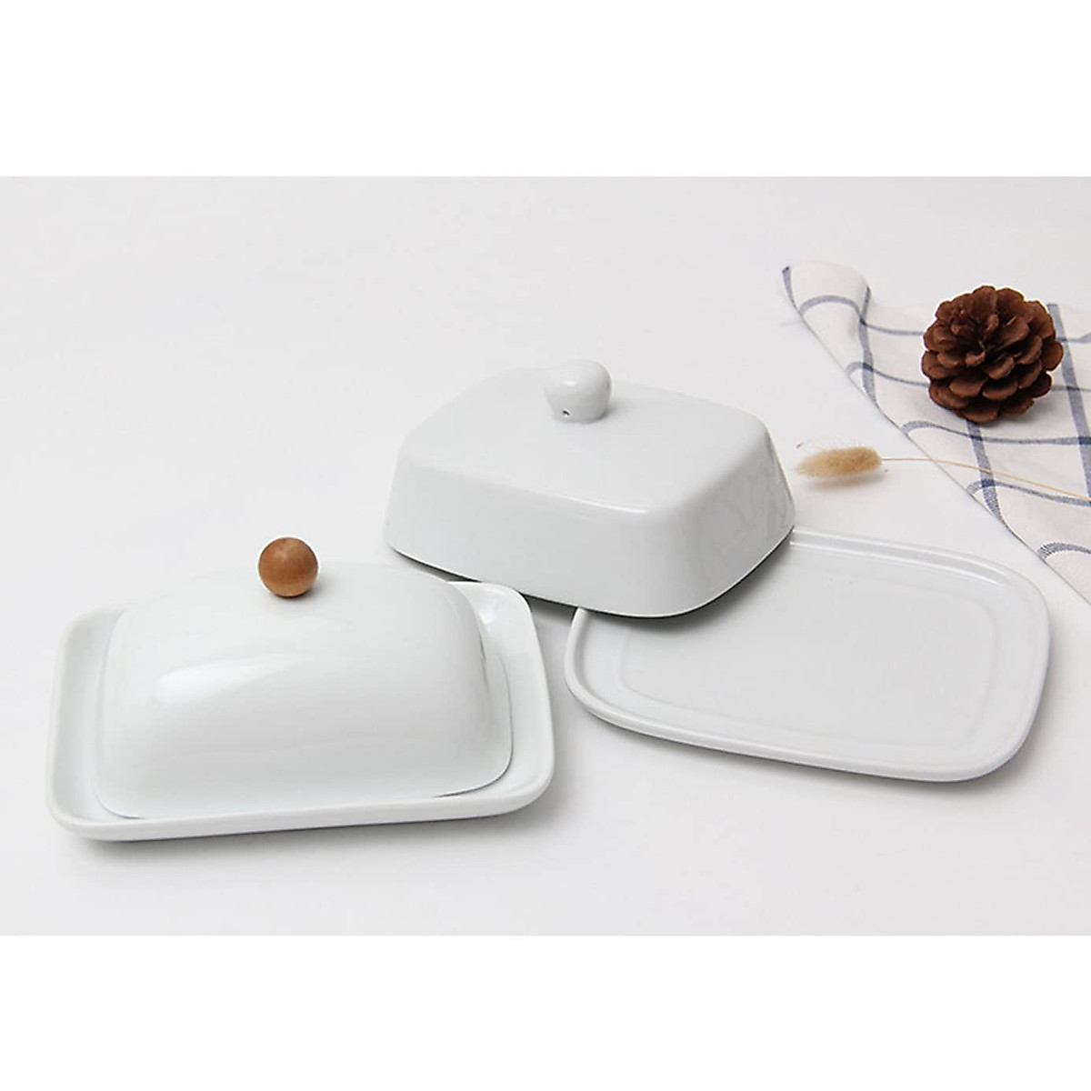 Butter Dishwith Lid for Countertop, Ceramics Butter Keeper Holder With Airtight Cover,Butter Container for Counter or Fridge, White Butter Holder