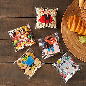CCINEE 200pcs Halloween Treat Bags Clear Self-adhesive Candy Bags Cellophane Plastic Cookie Bags for Party Favors Halloween Decoration