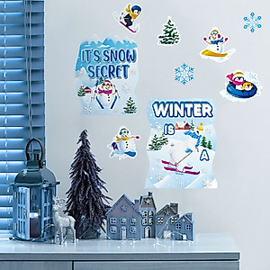 39 Pieces Winter Wonderland Mini Bulletin Board Decor Set Snowman Paper Cut Outs Snowflake Cutouts Penguin Accents Winter Header and Scenes for Classroom Decor School Christmas Winter Party Supplies