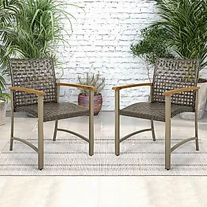 Tangkula Patio Dining Chairs Set of 4, Outdoor PE Wicker & Heavy-Duty Metal Chairs with Acacia Wood Armrests, Outdoor Rattan Armchairs for Garden, Backyard, Poolside, Balcony (Mix Brown)