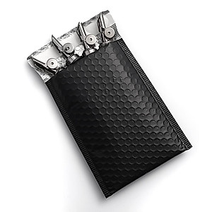 Molimoli Oil and Vinegar Dispenser with Metal Pour Spout, Weighted Pourer, Glass Bottle Dispenser for Kitchen | Weighted Stainless Steel Pourers, Pack of 4 (Pourers), 500ml Oil Bottles Black