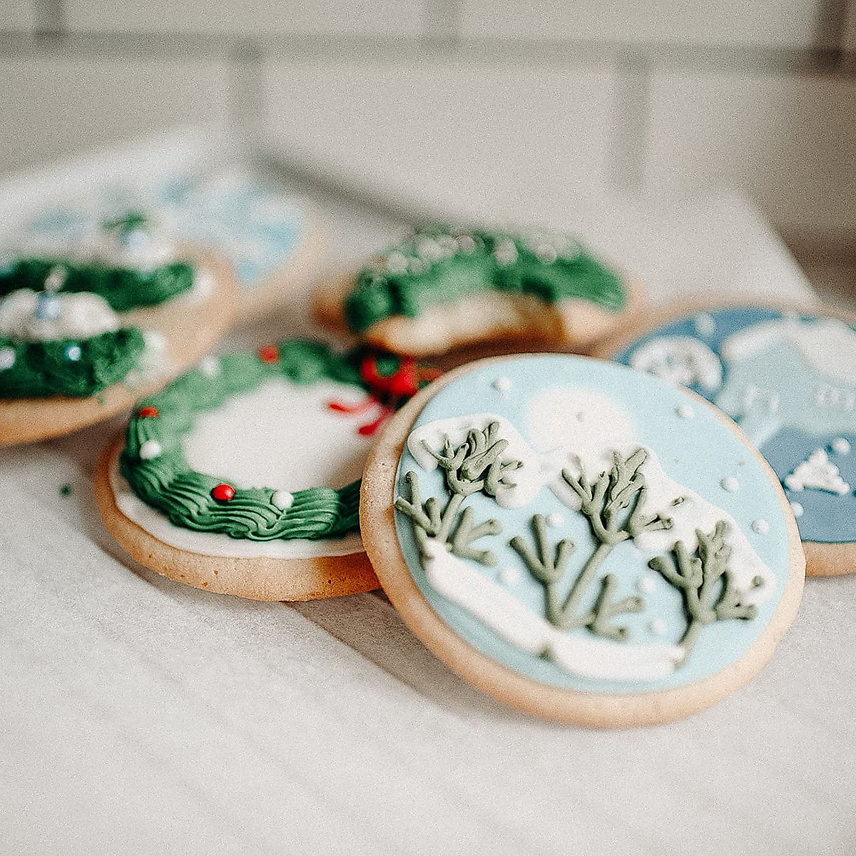 Papersaurus - 12" x 16" White Parchment Paper for Bakers (150 pcs) - Non-Stick Precut Sheets - Food Grade - Oven Safe Sheet Pan Liner - Great for Baking, Air Frying, and Cooking