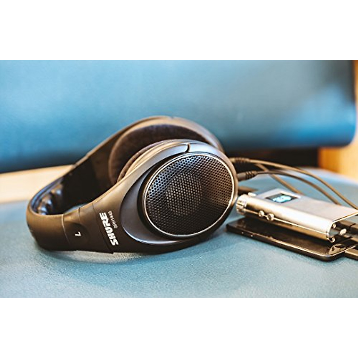 Shure SRH1440 Professional Open Back Headphones - 40mm Neodymium Drivers, Full-Range Audio with Detailed Highs and Rich Bass for Mastering and Critical Listening, Circumaural Design for Natural Sound
