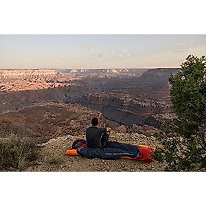 ALPS Mountaineering Zenith 0° Mummy Sleeping Bag, Regular - Charcoal/Red - NEW