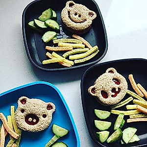 Re Play Made in USA Deep Walled Flat Plates - Made from Heavyweight Recycled Plastic - Dishwasher & Microwave Safe - BPA Free - Black (4pk)