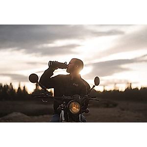 CamelBak Chute Mag 20 oz Vacuum Insulated Stainless Steel Water Bottle, Larkspur