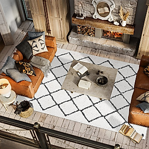 JONATHAN Y MOH410A-5 Cami Moroccan Style Diamond Shag Indoor Area-Rug Bohemian Contemporary Geometric Easy-Cleaning Bedroom Kitchen Living Room Non Shedding, 5 X 8, White/Black