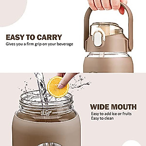 kytffu 64oz Glass Water Bottles with Straw, Half Gallon Motivational Glass Bottle with Silicone Sleeve and Time Marker, 2L Leakproof Large Glass Water Jug for Gym Home Office,Amber