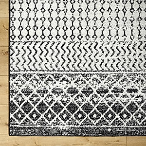 Livabliss Chester Boho Moroccan Area Rug,9' x 12'6",Black