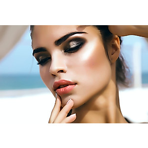 LAQENE Luxury Line: Eyeshadow - Moroccan Red City - Unforgettable Eyes. You look so beautiful. Ultra-Creamy Prismatic Color - Mysterious, Inviting, Must-Have.