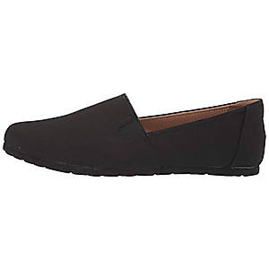 Amazon Essentials Women's Casual Slip-On Canvas Flat, Black, 8