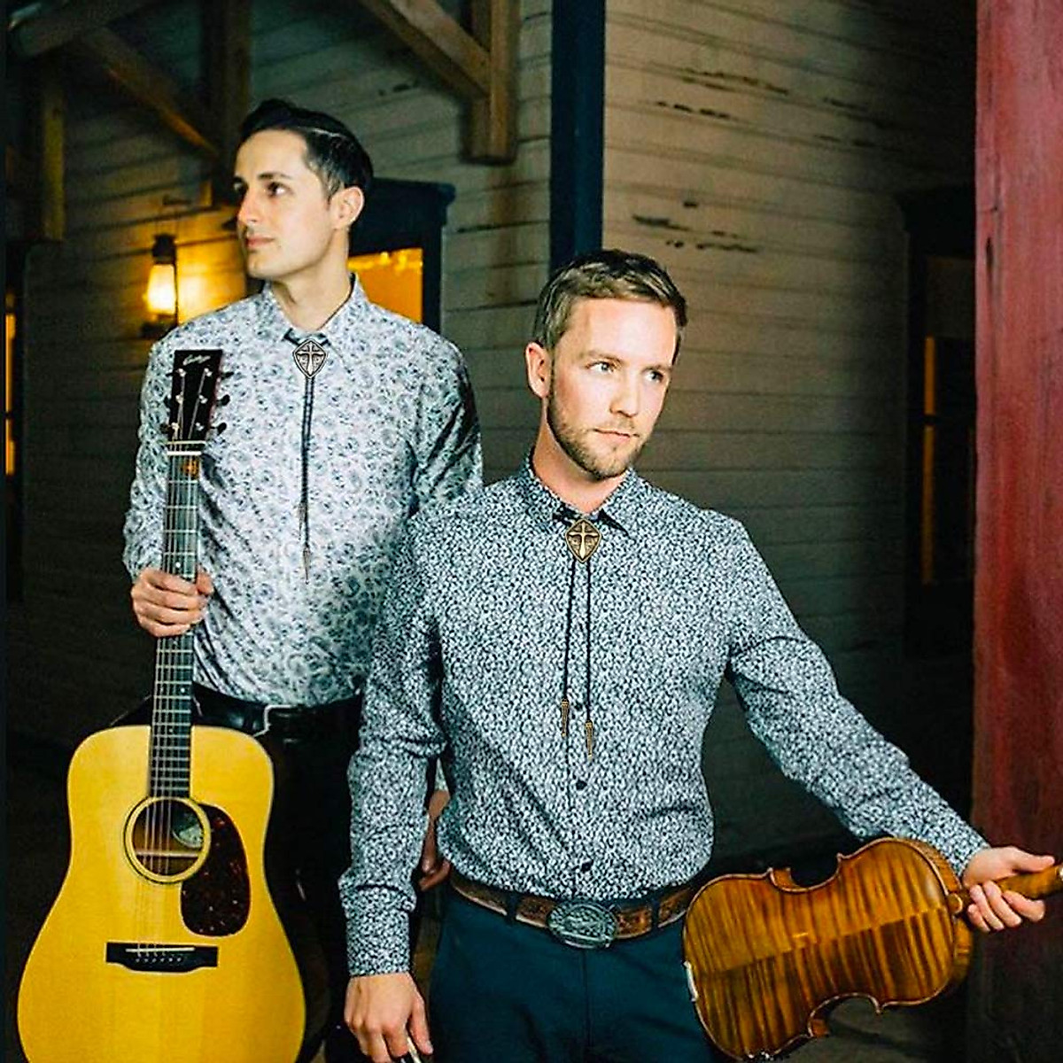 QQA Western Cowboy Bolo Tie for Men Vintage Eagle Shield Star Pattern Necklace Bolo Tie for Men Women