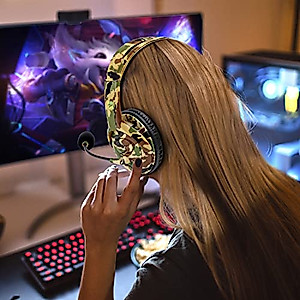 FNSHIP 3.5mm Port Wired Gaming Headset Stereo bass-Isolated Headphones with mic Volume Control Compatible for PS4 PS5 New X-Box One PSP PC Laptop Tablet PC Phone (Camouflage Green)