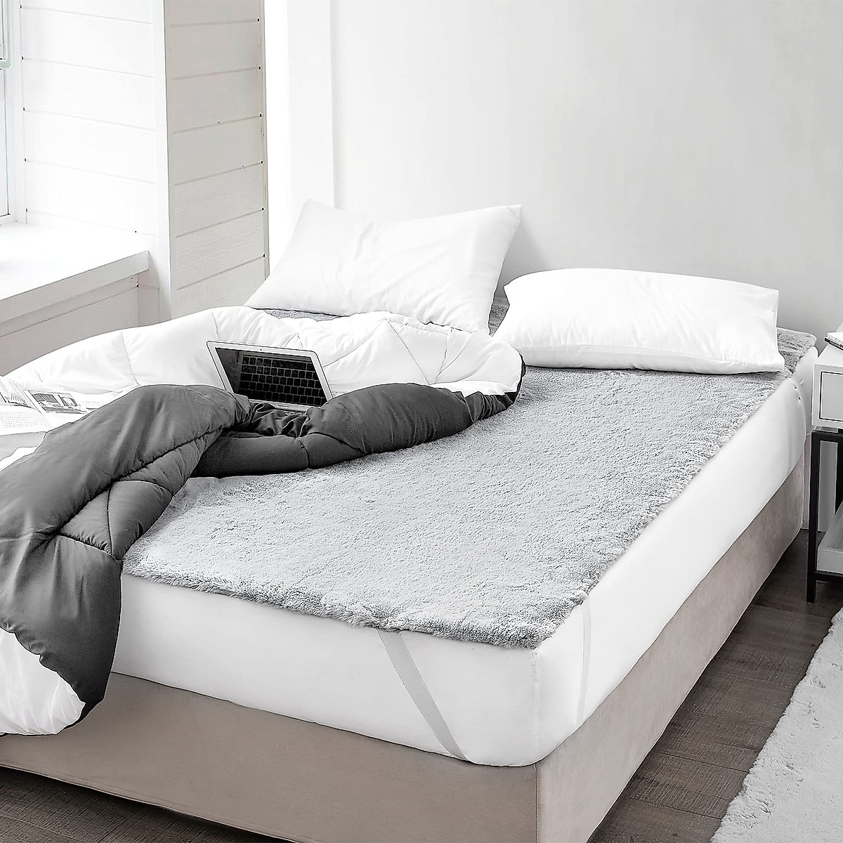 Chunky Bunny - Coma Inducer® King Bed Topper - Glacier Gray