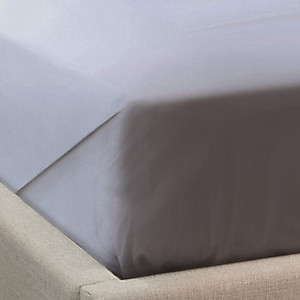 Tempur-Pedic Cool Luxury Sheet Set – Luxurious Softness and Breathable Fabric Keep You Comfortable – Queen, Silver Sconce - Includes 2 Standard Pillowcases, 1 Queen Flat Sheet, 1 Queen Fitted Sheet