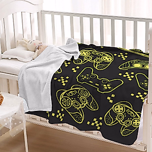 Tveinard Gaming Bedding Blanket Black Green Game Blanket Soft Fleece Gamer Throw Controller Blanket for Gamer Boys Kids 60 x 80 Inch