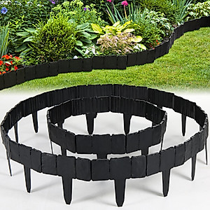 Geetery 50 Pcs Landscape Edging Border Garden Edging Borders Plastic No Dig Landscape Edging Black Stone Effect Fence Flower Bed Decorative Lawn Borders for DIY Outdoor Patio Balcony Yard Walkway