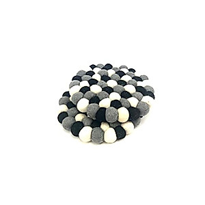 Handmade Trivet, Felt Ball Trivet, Potholders, Trivets, 100% Wool, Felt, Hot Pot Holders (Set of 2) Hot Pads, Flexible, Durable, Heat Resistant Mat, Mats, Round Trivet (Black, Round)