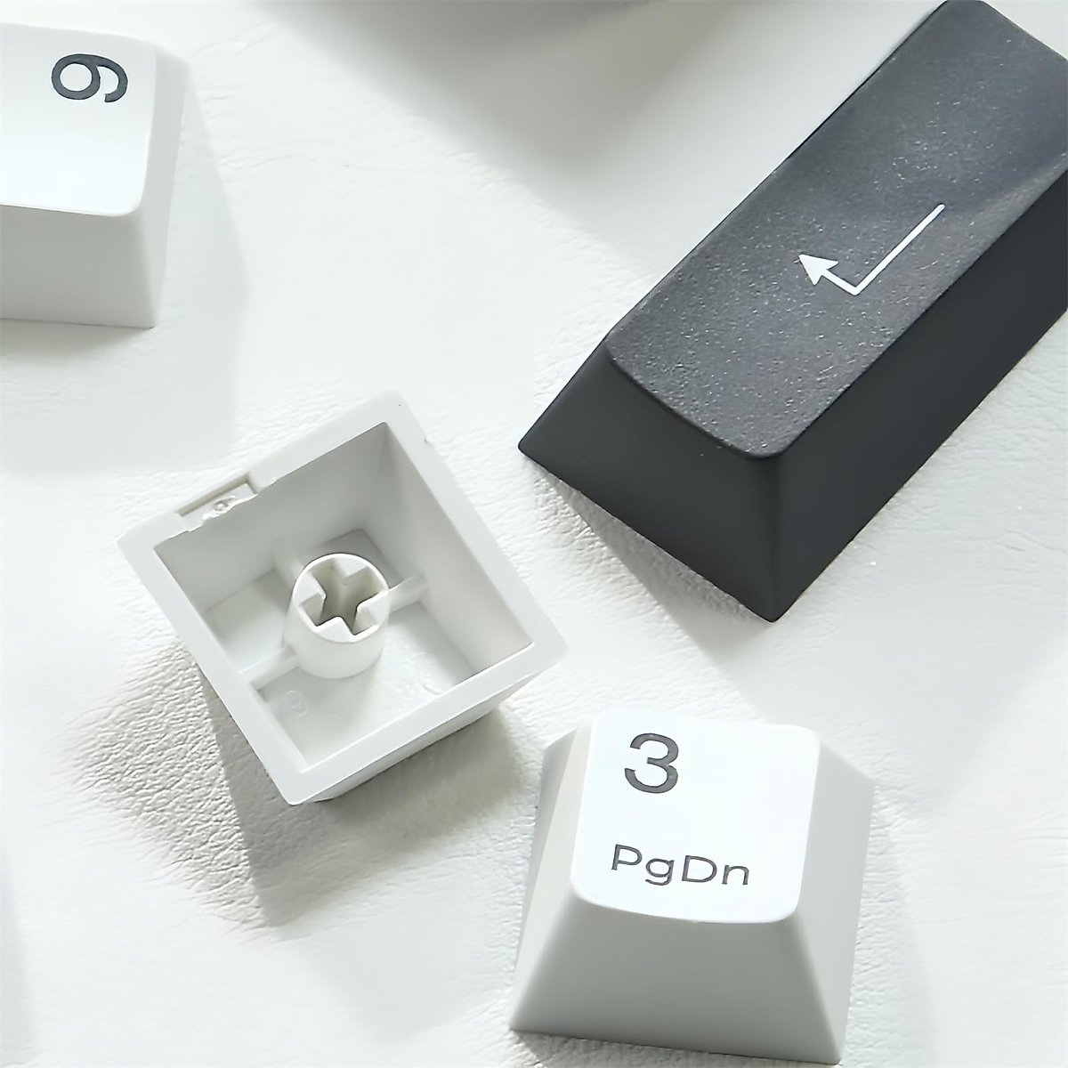 FKZ GMK26 Mechanical Numpad,Gasket QMK/VIA Macro Numeric Keypad Hot Swap Wireless 2.4G/BT5.0/Wired USB-C RGB Backlit 26 Keys Mini Protable Number Keyboard Programmable for Win/Mac/Gaming (White)