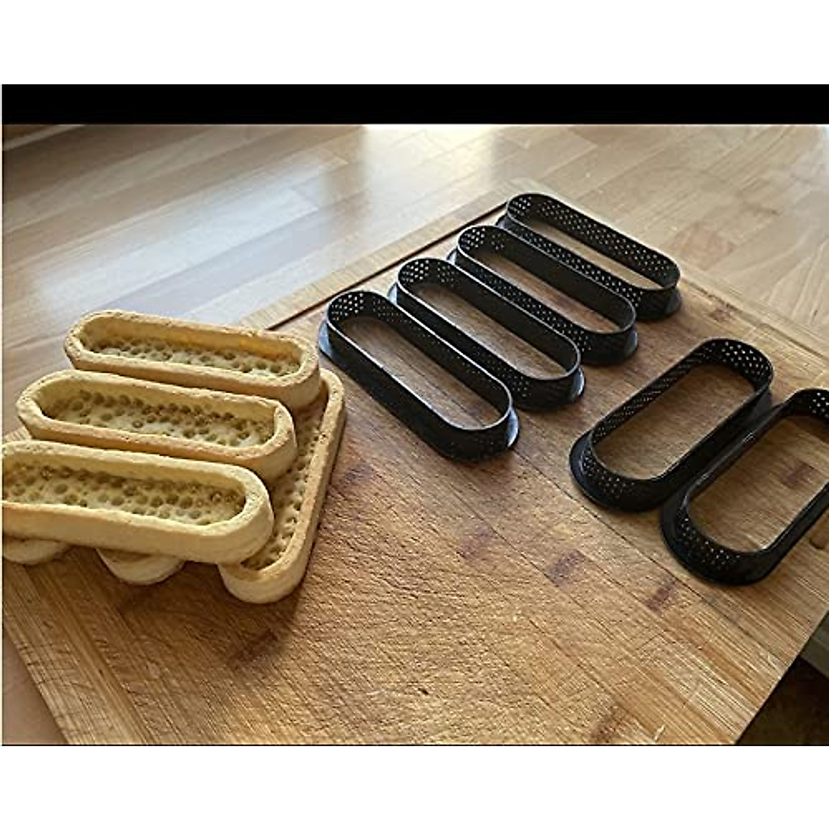 LOVFASH 8pcs Round Shape Cake Mold Mousse Circle, Cutter Decorating Tool French Dessert DIY Perforated Ring Non Stick Bakeware Tart (8pcs-Oval)