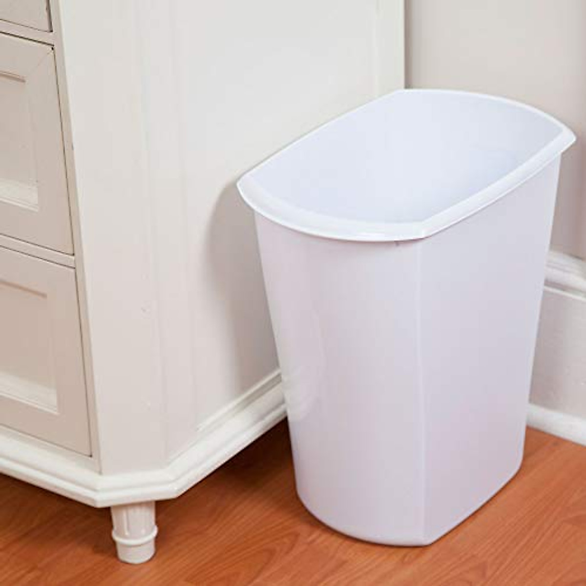 Sterilite 5.5 Gallon White Ultra Plastic Wastebasket Trash Can (12 Pack)
