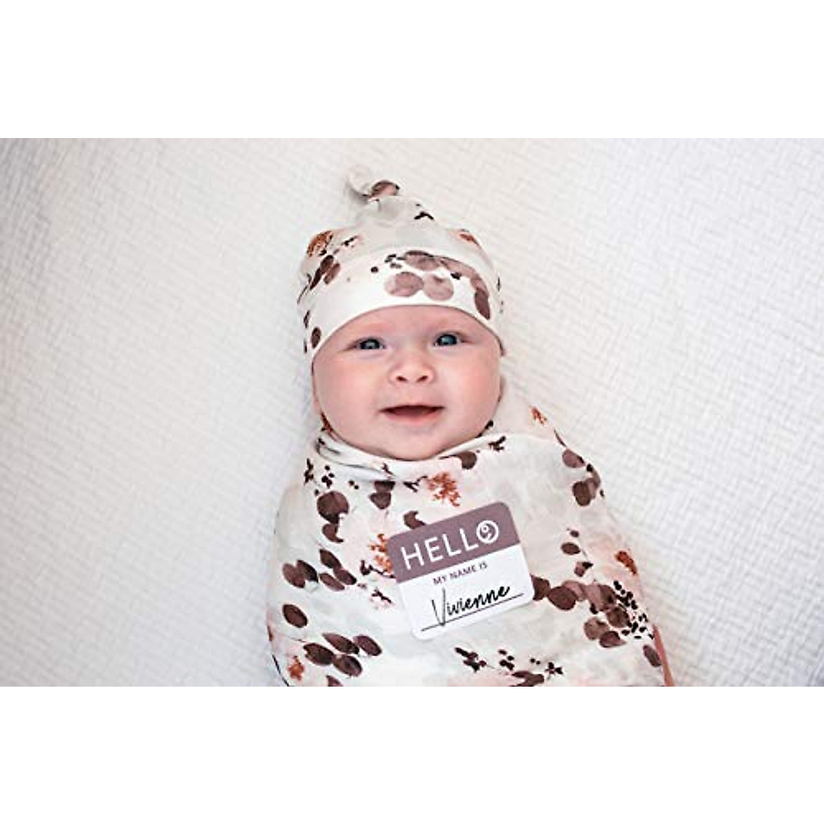 lulujo Birth Announcement Hat & Swaddle Blanket Set| Unisex Softest Bamboo Muslin Baby Swaddle Blanket| Neutral Receiving Blanket | 47in x 47in| Bamboo Knot Hat | Hello! Birth Announcement Sticker