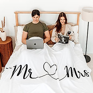 Ethisa Mr and Mrs Throw Blanket - 80x60in - Soft, Shareable Wedding Gift for Couples - Unique Groom and Bride to Be Luxury Just Married and His and Her Gift for Newlyweds