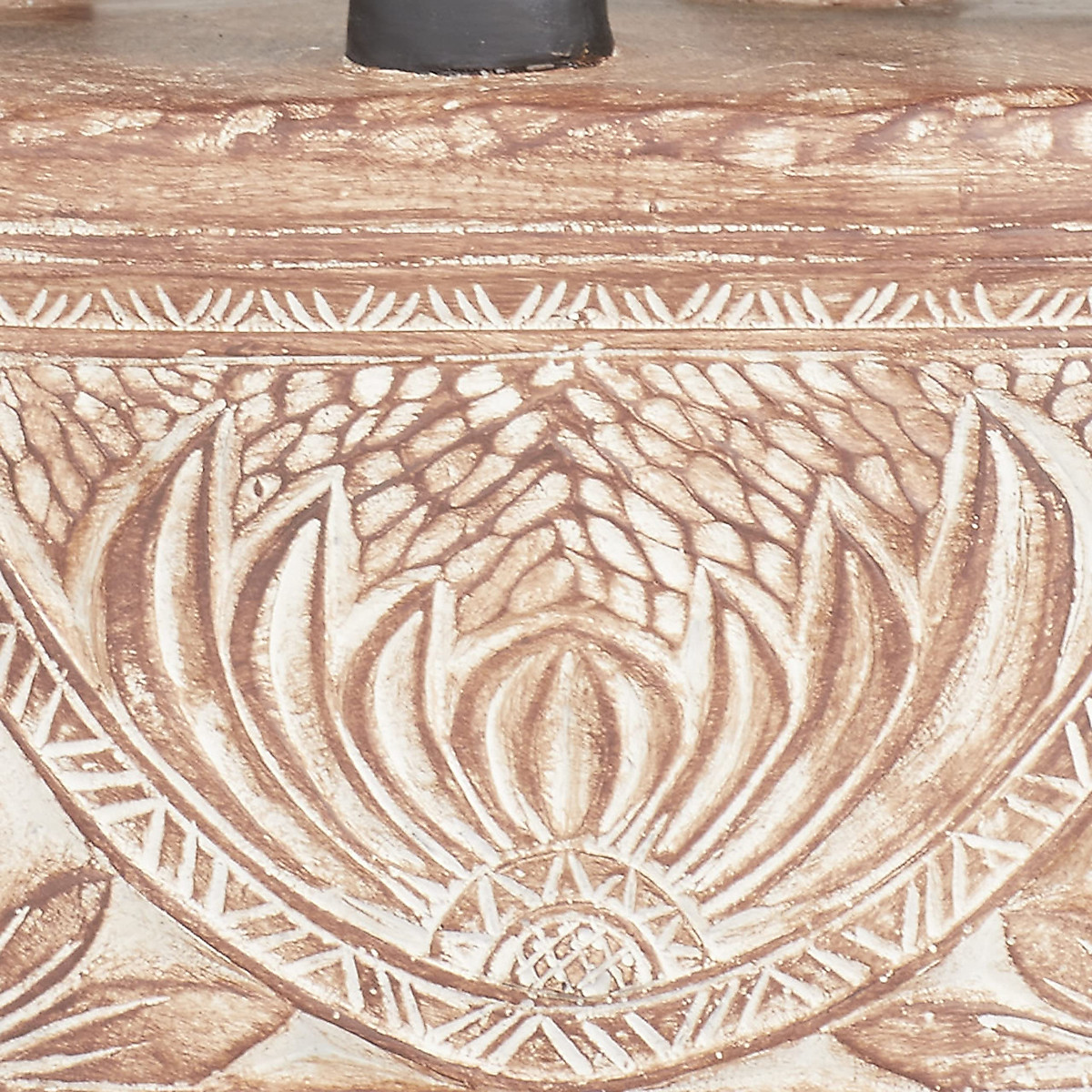 Deco 79 Polystone Safari Animal Sculpture, 8" x 5" x 33", Multi Colored (080374)